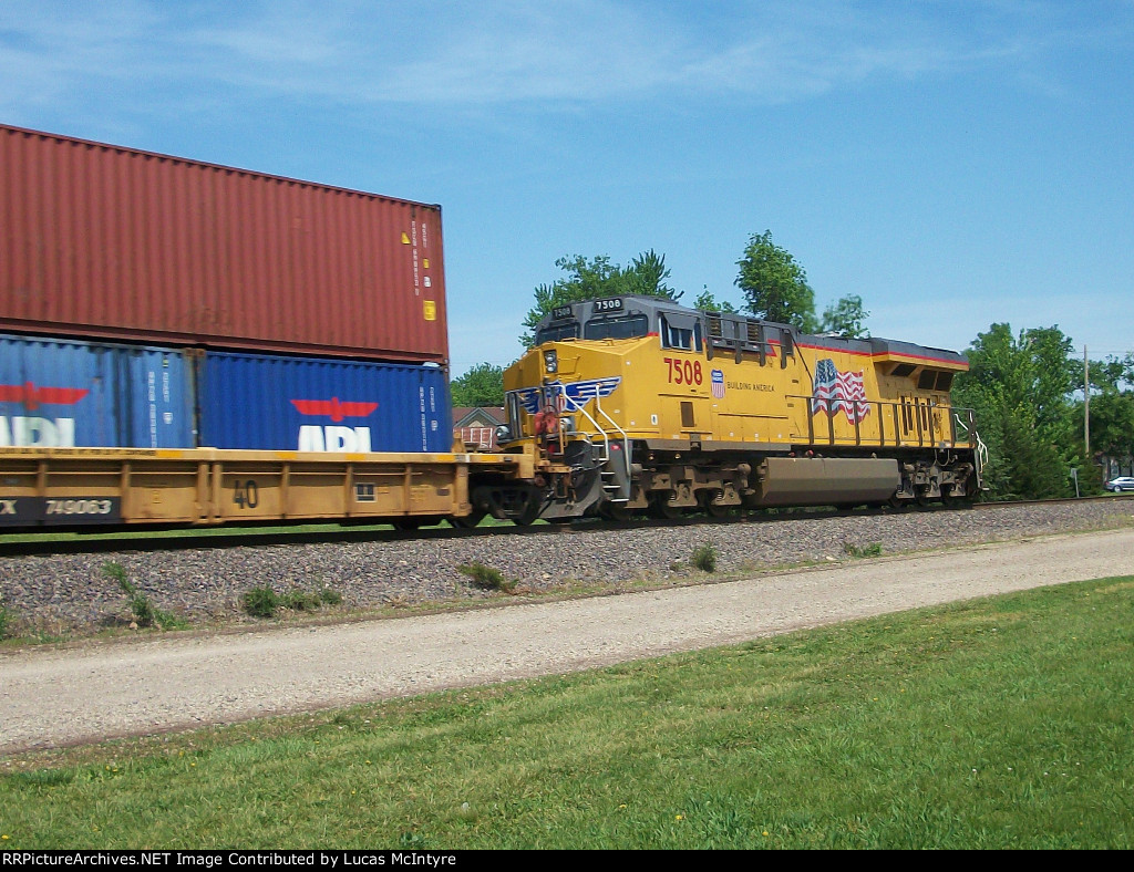 UP 7508 DPU on westbound UP intermodal train